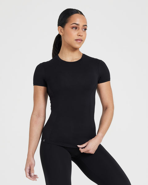 Schwarzes Damen T-Shirt Kurzarm - Figurbetonend | Oner Active